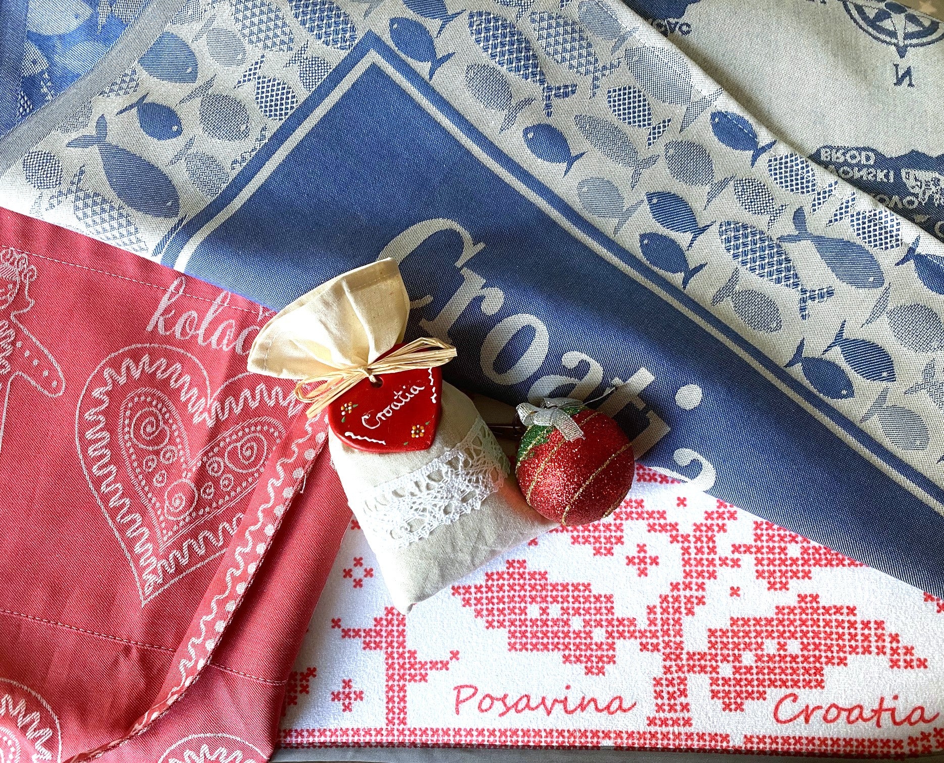 Christmas Gift Box - CROATIA – Croatian Heritage Corner